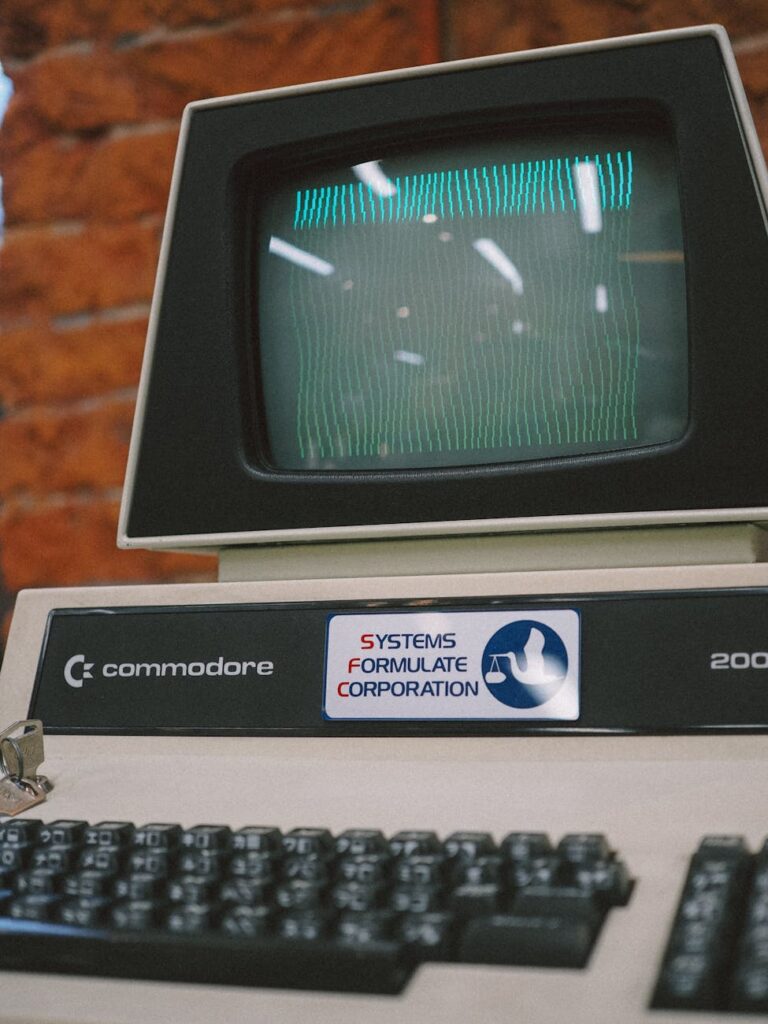 The Remarkable History of Commodore Computers - Info Bar